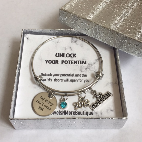 Jewelry | Nwt Card Box 222 Graduate Graduation Bracelet | Poshmark